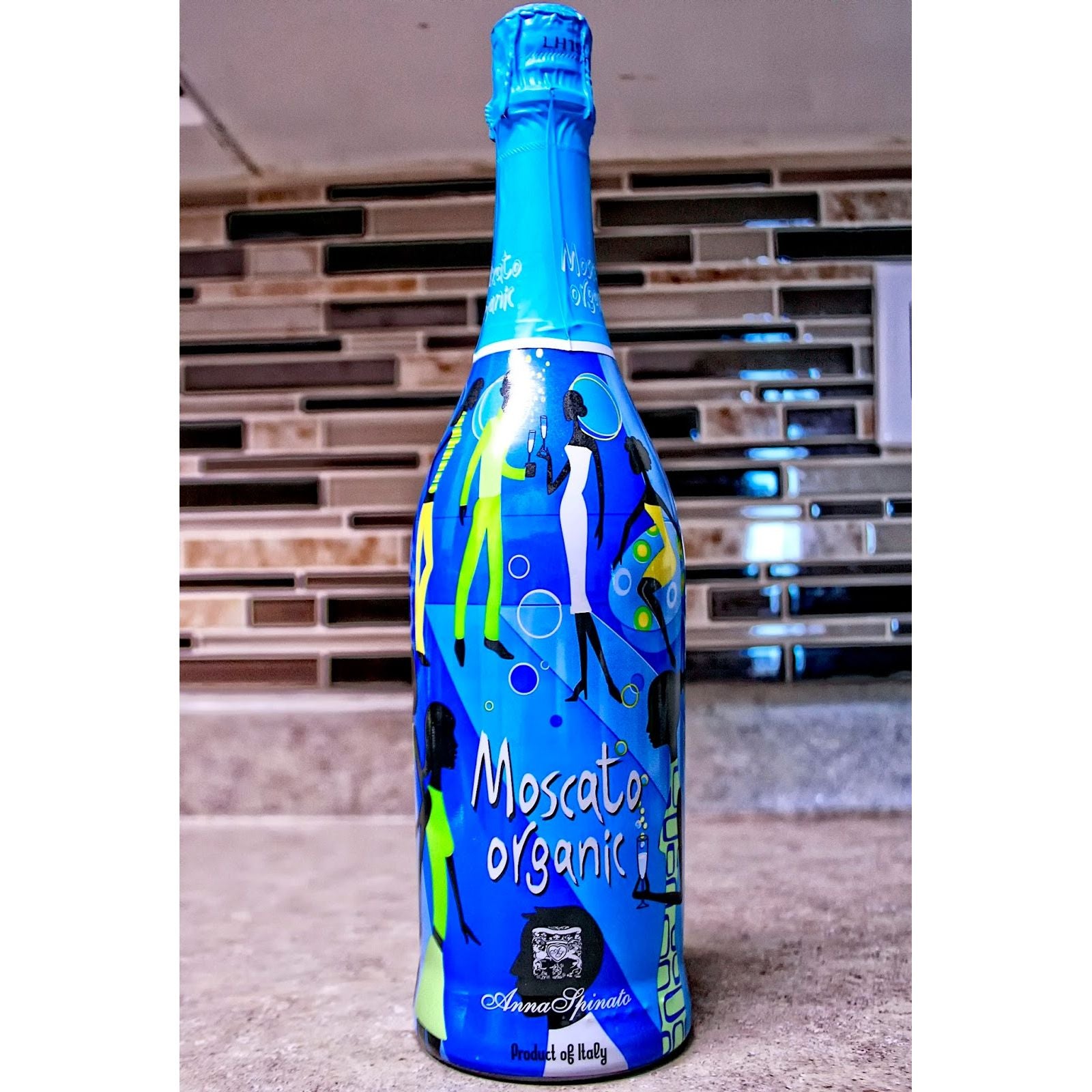 Anna Spinato Organic Moscato Spumante Dolce 750ml – BSW Liquor